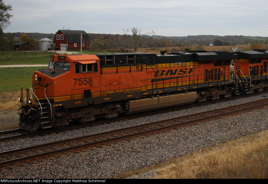 BNSF 7558